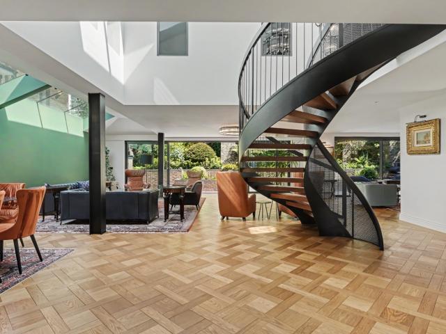 house for rent at Hillside Close, St Johns Wood, London, NW8, England