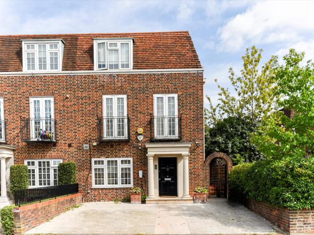 house for rent at house The Marlowes, St John's Wood, NW8