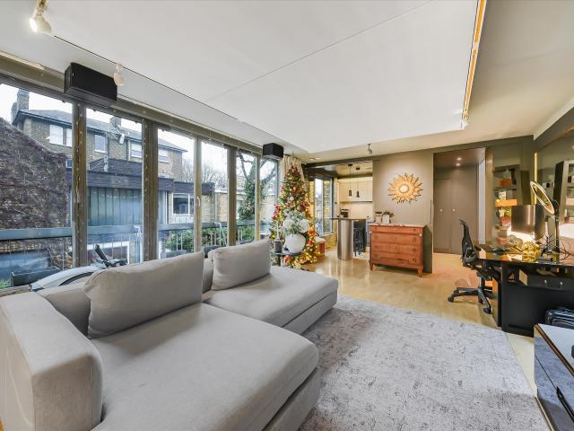 house for rent at house Camden Mews, London, NW1