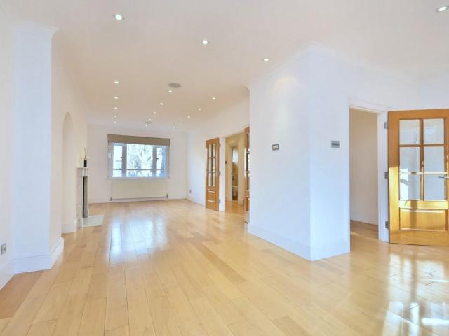house for rent at house Hamilton Terrace, St John's Wood, London, NW8