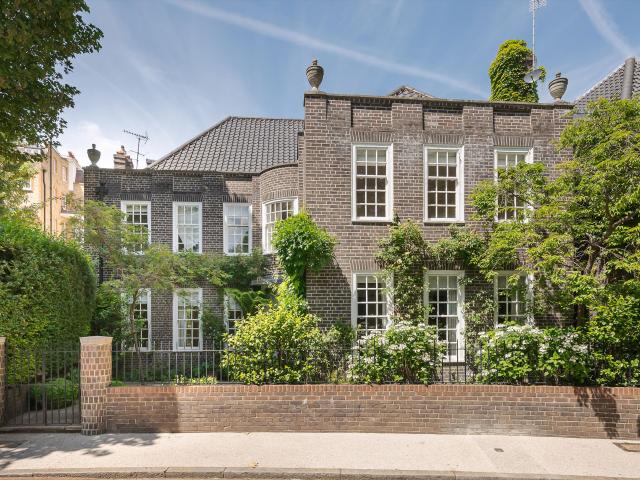 house for rent at house Hyde Park Gate, London SW7