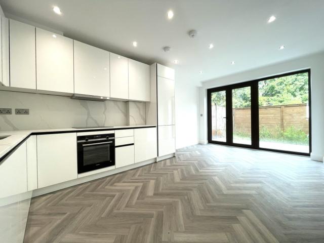 house for rent at Larkshall Road, Chingford E4, United Kingdom