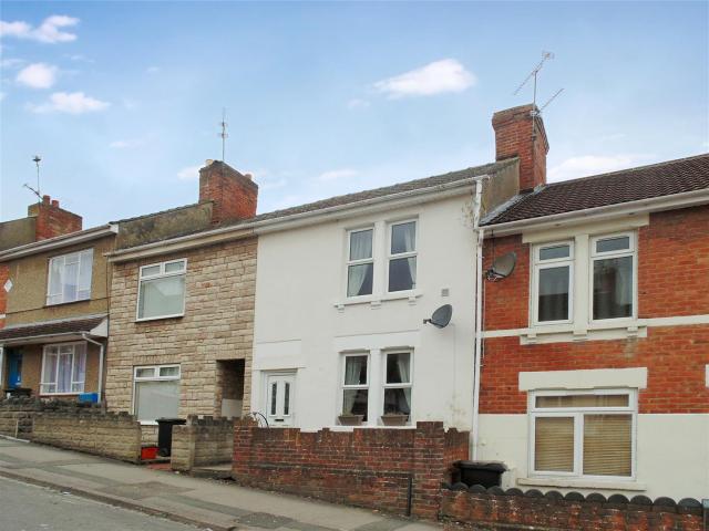 house for rent at Newhall Street, Swindon United Kingdom