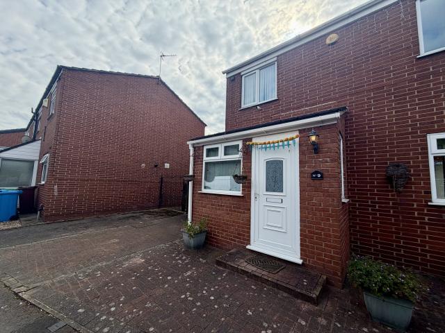 House for rent Ellanby Close, Rusholme, M14 5XJ
