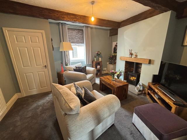 House for rent Fountain Street, Hyde, SK14
