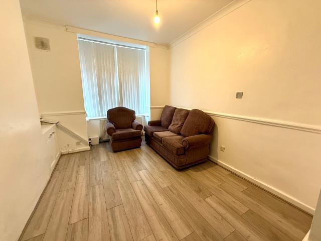 House for rent Great Jones Street, Manchester, M12