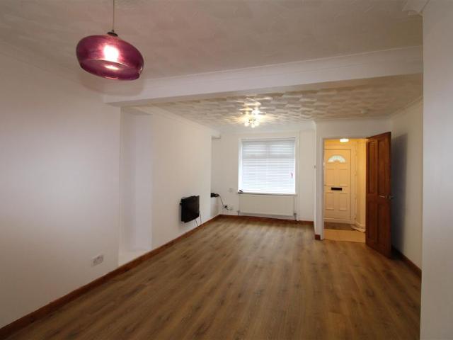House For Rent Hopkinstown Road, Pontypridd
