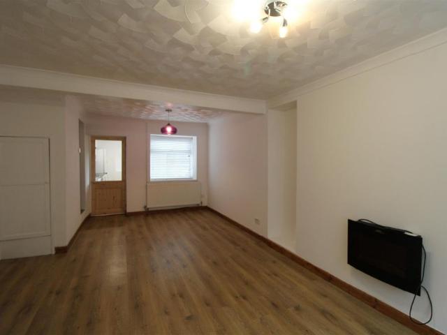House For Rent Hopkinstown Road, Pontypridd
