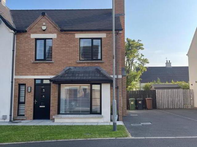 house for rent in 42 Bishop's Green, Banbridge, BT32 4FB