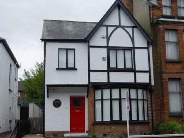 house for rent in 56 Malone Avenue, Belfast, BT9 6ER