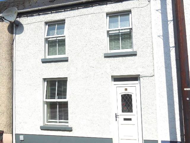 house for rent in 6 Upper Main Street, Roslea, BT92 7PP