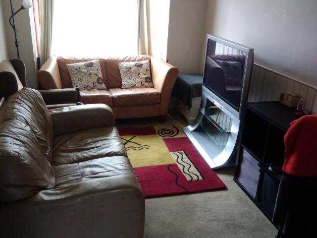 house for rent in 75 Tates Avenue, Lisburn Road, Belfast, BT9 7BZ
