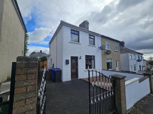 house for rent in 7 Silverstream Parade, Belfast, BT14 8GR
