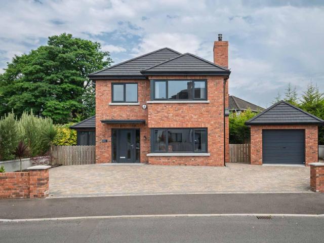 house for rent in 7 Thornhill Parade belfast, BT5 7AR
