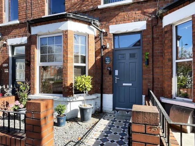 house for rent in 90 Templemore Avenue, Belfast, BT5 4FW