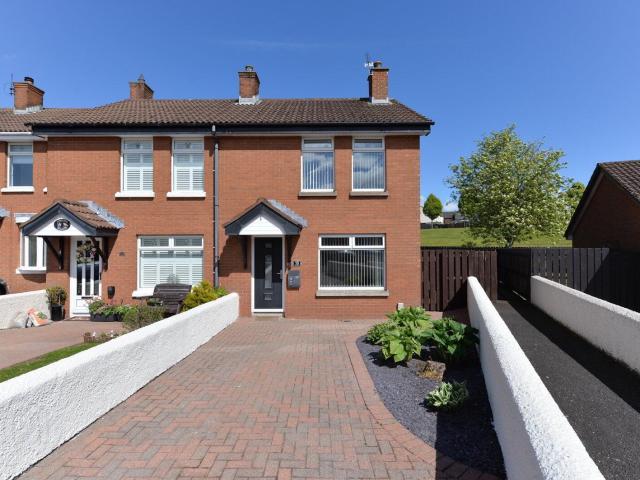 house for rent in 13 Millars Park, Dundonald, Belfast, BT16 2YH