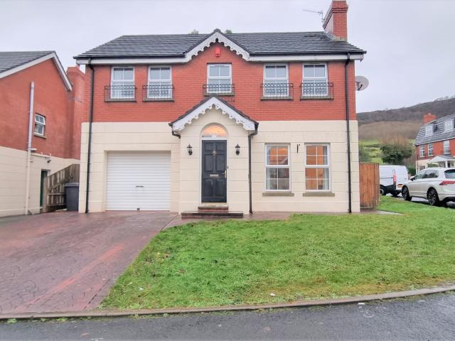 house for rent in 10 Whitethorn, Greenisland, BT38 8FH