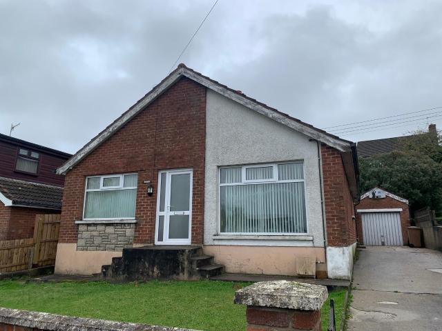 house for rent in 11 Ivanhoe Avenue, Carryduff, BT8 8BN