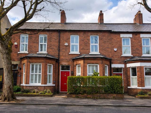 house for rent in 12 Adelaide Avenue, Lisburn Road, Belfast, BT9 7FY