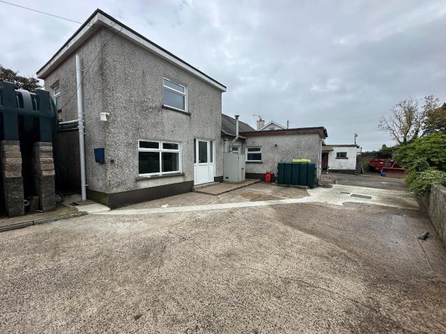 house for rent in 12 Casheltown Road, Ballymena, BT42 2PR