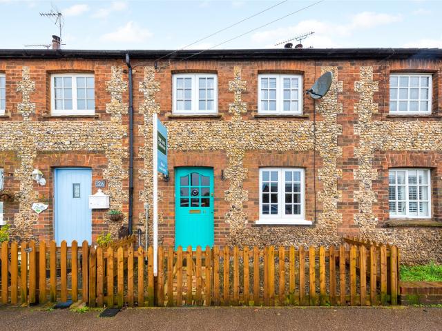 house for rent in 14, The Heath, Breachwood Green, Hertfordshire, SG4 8PJ