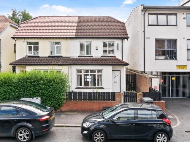 house for rent in 150 Malone Avenue, Belfast, BT9 6EP