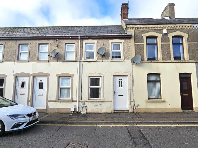 house for rent in 15 Ballyeaston Road, Ballyclare, BT39 9BW