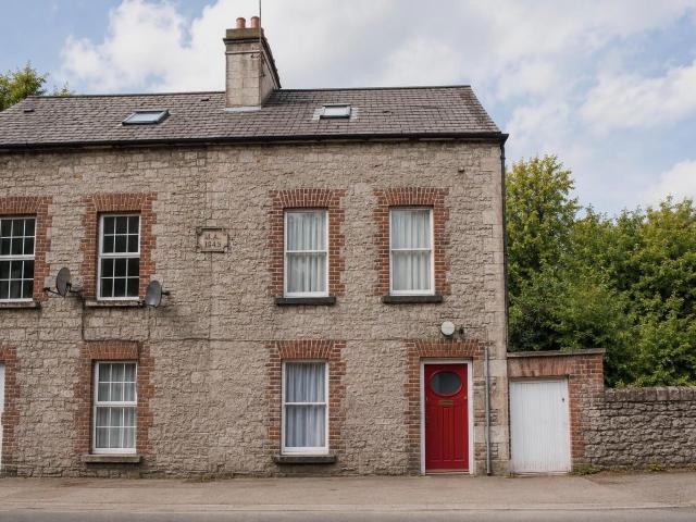 house for rent in 1 Meredith Place, Armagh, BT61 9EA