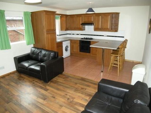 house for rent in 20 Malone Avenue, Belfast, BT9 6ER