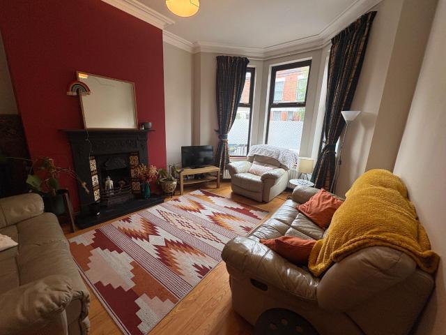 house for rent in 21 Rossmore Avenue, Ormeau Road, Belfast, BT7 3HB