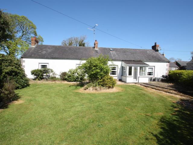 house for rent in 28 Killyleagh Road, Crossgar, Downpatrick, BT30 9LA