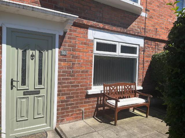 house for rent in 33 Whitehall Parade, Ormeau Road, Belfast, BT7 3GX