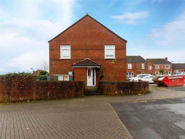 house for rent in 33 Woodside View, Belfast, BT17 0ST