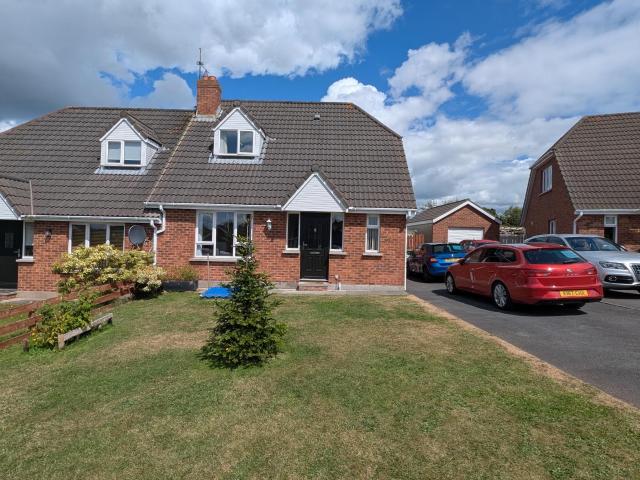 house for rent in 35 Thornhill Crescent, Tandragee, BT62 2NZ