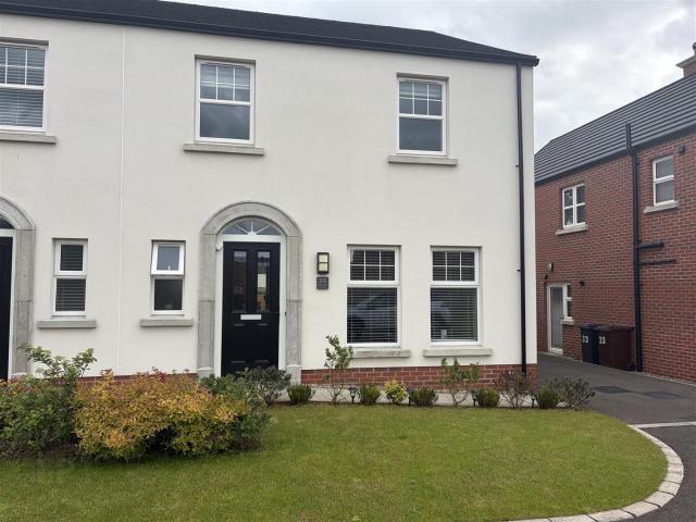 house for rent in 35 Rushfield Place, Ballyclare, BT39 0FR