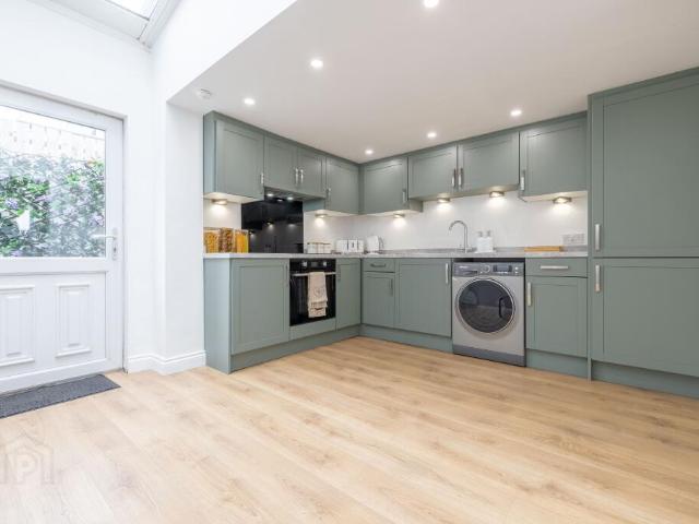 house for rent in 3 Alfred Street, Bangor, BT20 5DH