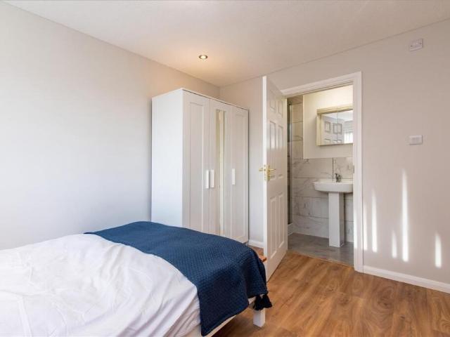 house for rent in Templar Road, NG9 2DX