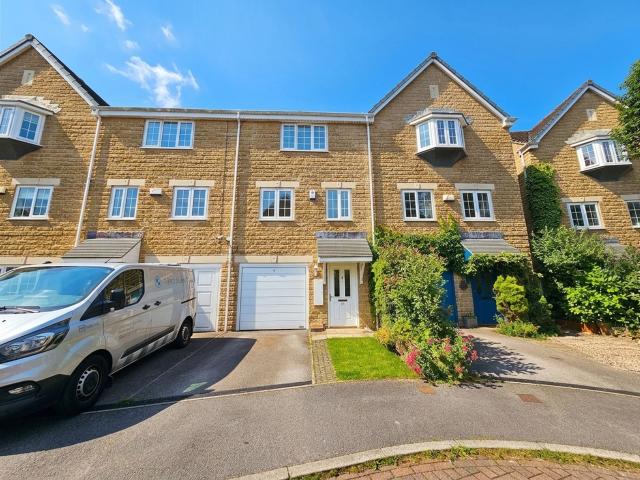 house for rent in The Courtyard, HD8 0FT