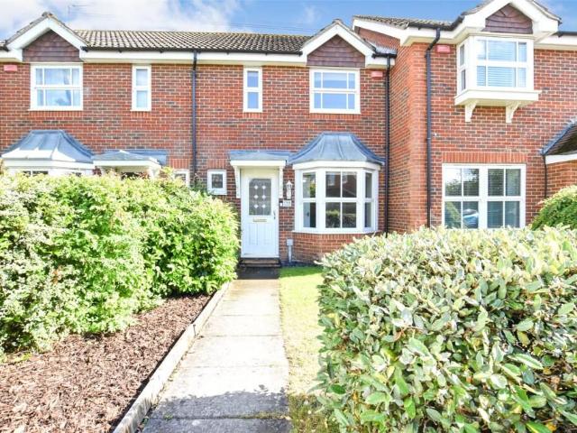 house for rent in The Fielders, RG27 0QF