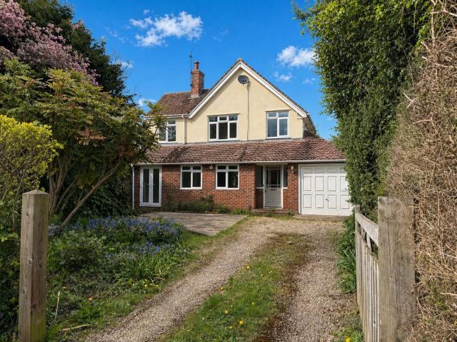 house for rent in The Moors, OX5 2AD