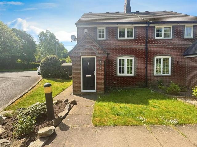 house for rent in The Spinney, CW11 1FF