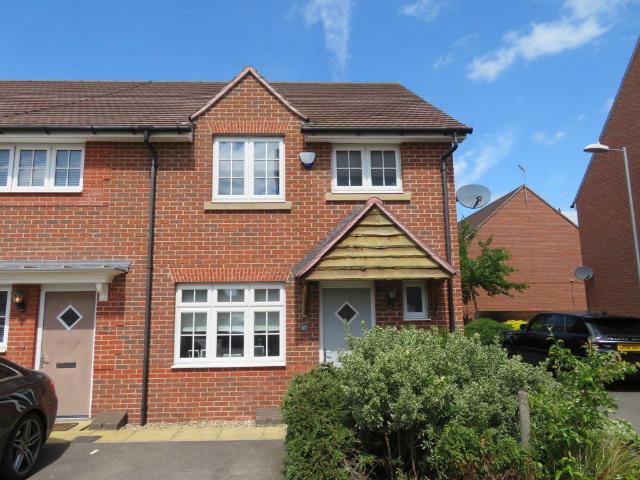 house for rent in The Square, Loughton, IG10 3FE