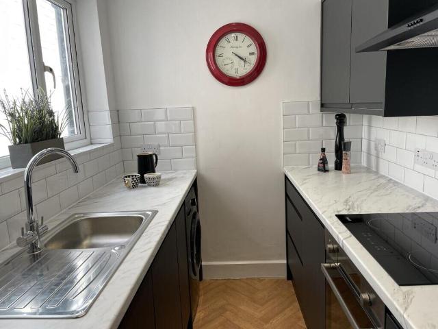 house for rent in Thesiger Street, LN5 7UY