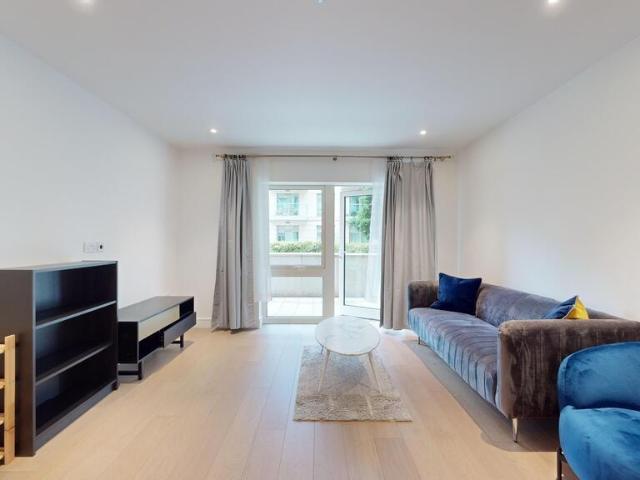 2 bedroom flat to rent on Tierney Lane, London