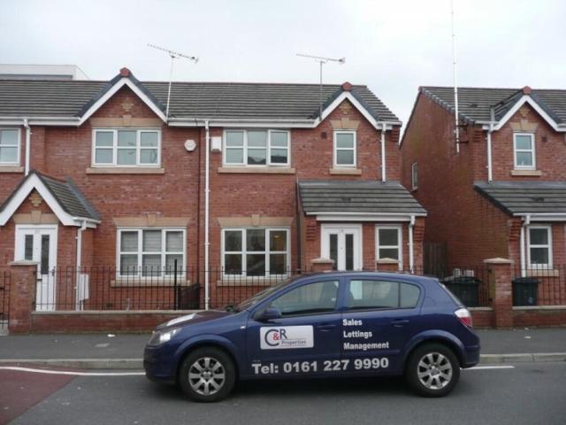 house for rent in Tomlinson Street, M15 5FW