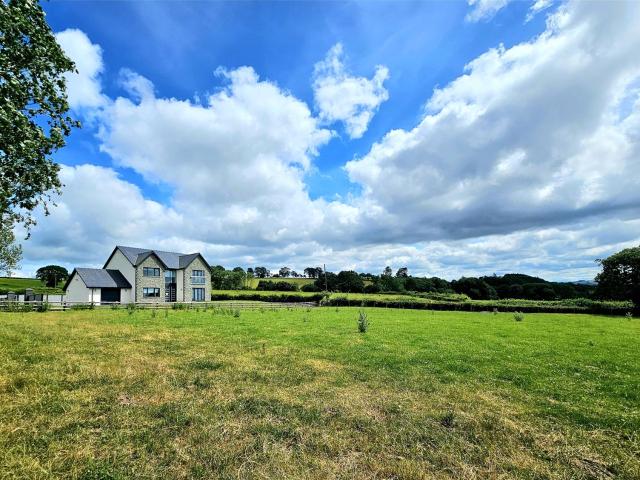 house for rent in Treetops Howey, Llandrindod Wells, LD1 5RG