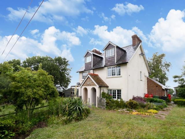 house for rent in Udimore