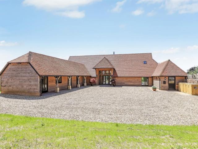 house for rent in Upper Woodcott Barns Upper Woodcott, Whitchurch, Hampshire, RG28 7PY