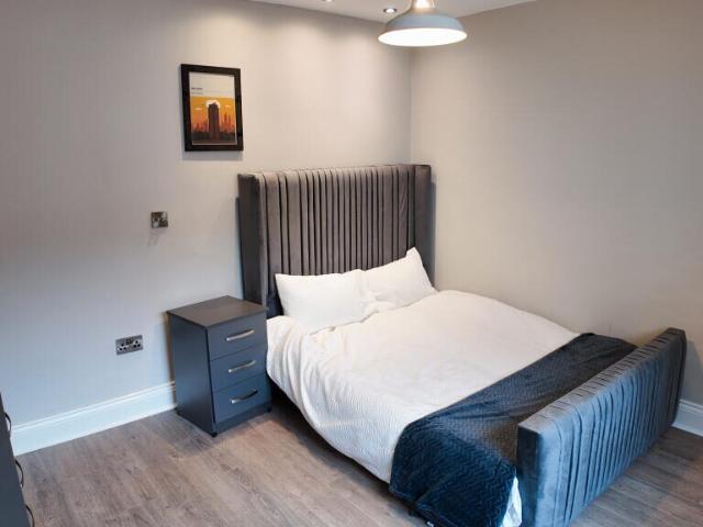 house for rent in Uttoxeter New Road, DE22 3NL