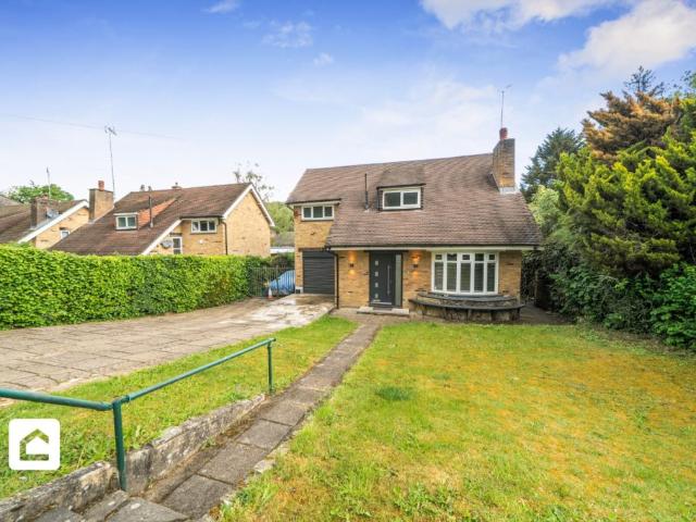 house for rent in Valley Road, CR8 5DG